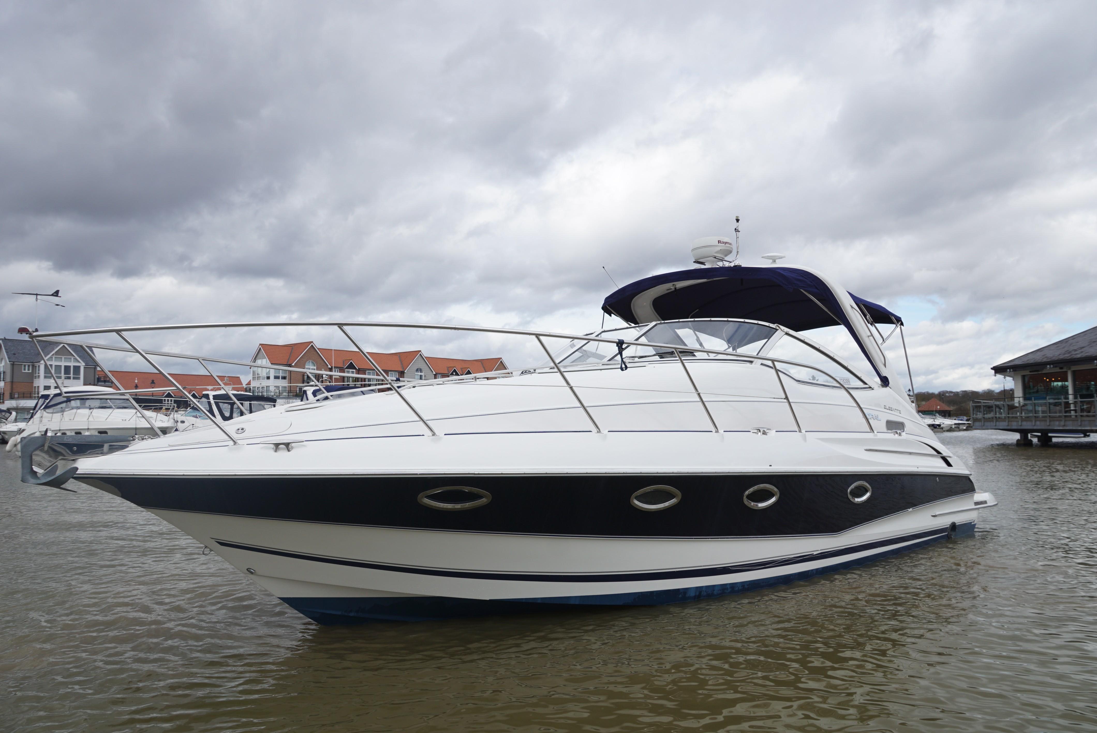 Doral Elegante 7339208 – Burton Waters Boat SalesBurton Waters Boat Sales
